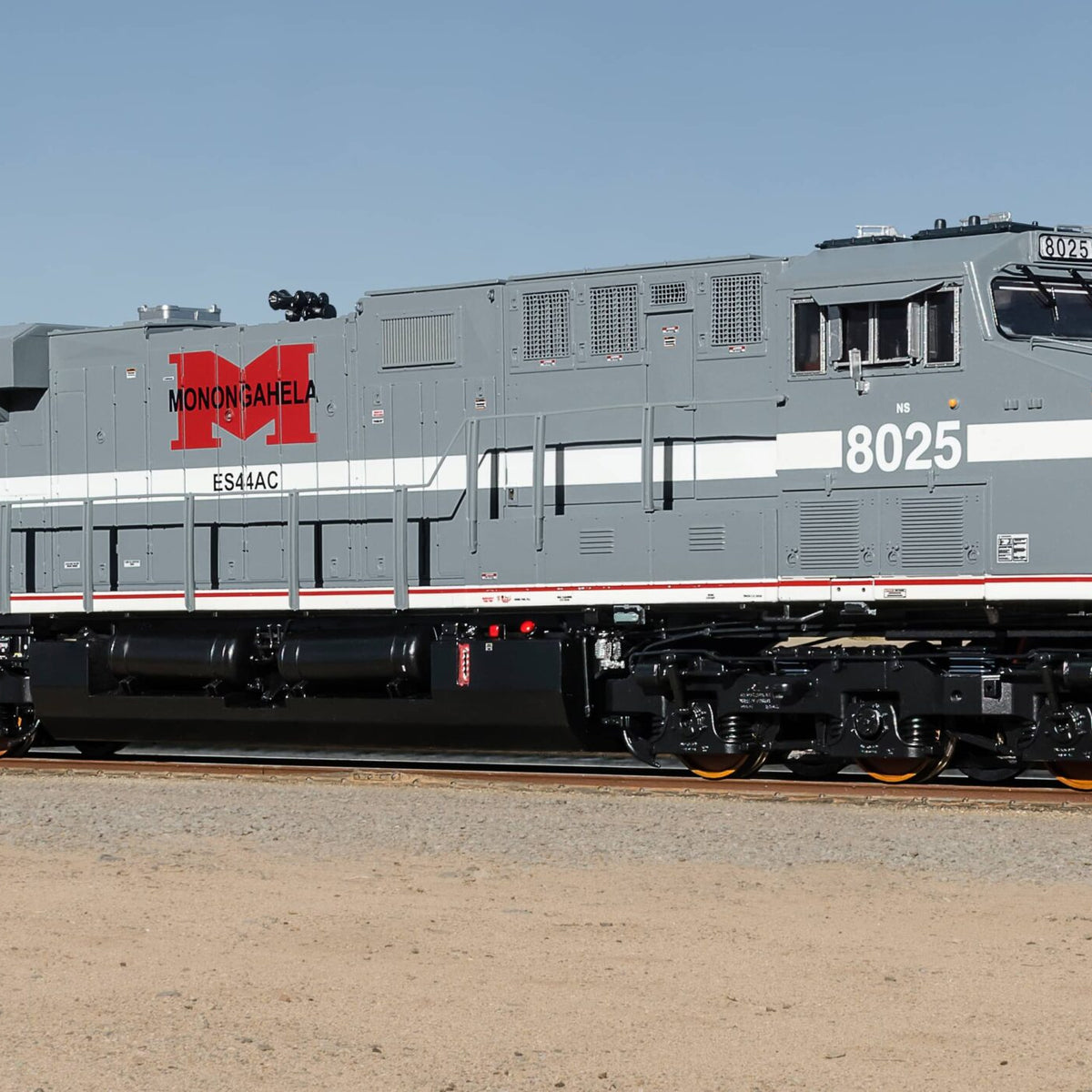 Scaletrains Rivet Counter HO Scale ES44AC, Norfolk Southern/Heritage/M – Hiawatha Hobbies LLC